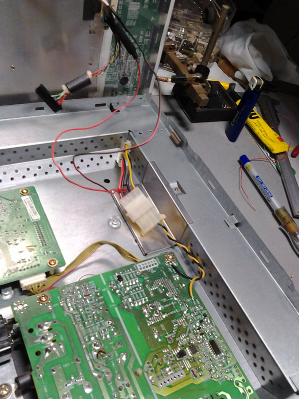 Replacing Dell E153FPC 15" LCD Monitor Backlight With LED « DIY Electronics