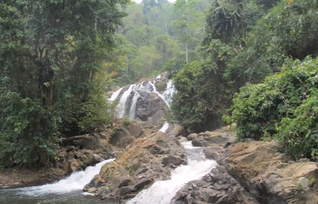 Air Terjun Curug Tujuh - Tempat Wisata Lampung Tengah