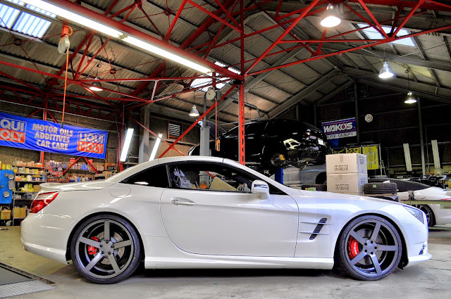 Mercedes-Benz R231 SL550 on Vossen Wheels | BENZTUNING