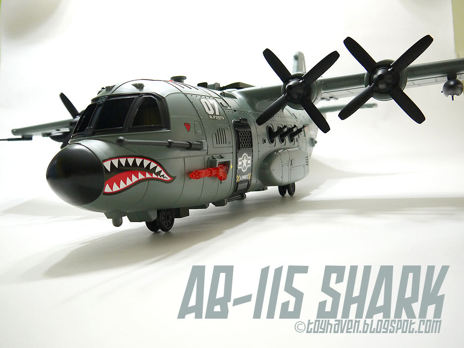 toyhaven: Review Toys 'R' Us True Heroes AB-115 Shark (Lockheed C-130 ...