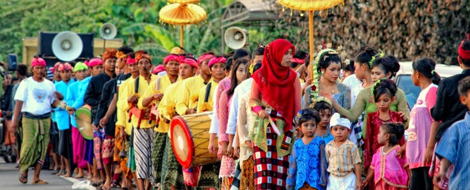 3 Upacara Adat Unik Masyarakat Lombok - Lombok Leisure Tour & Travel