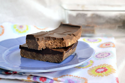 What Katie's Baking: Quick and Easy Nutella "Candy Bars"