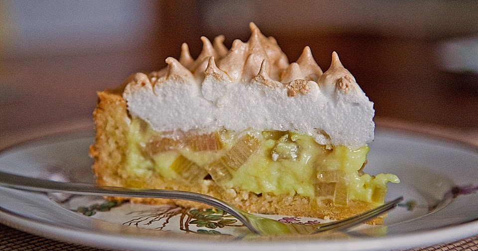 Backen - Kochen & Genießen: Rhabarberkuchen mit Baiser