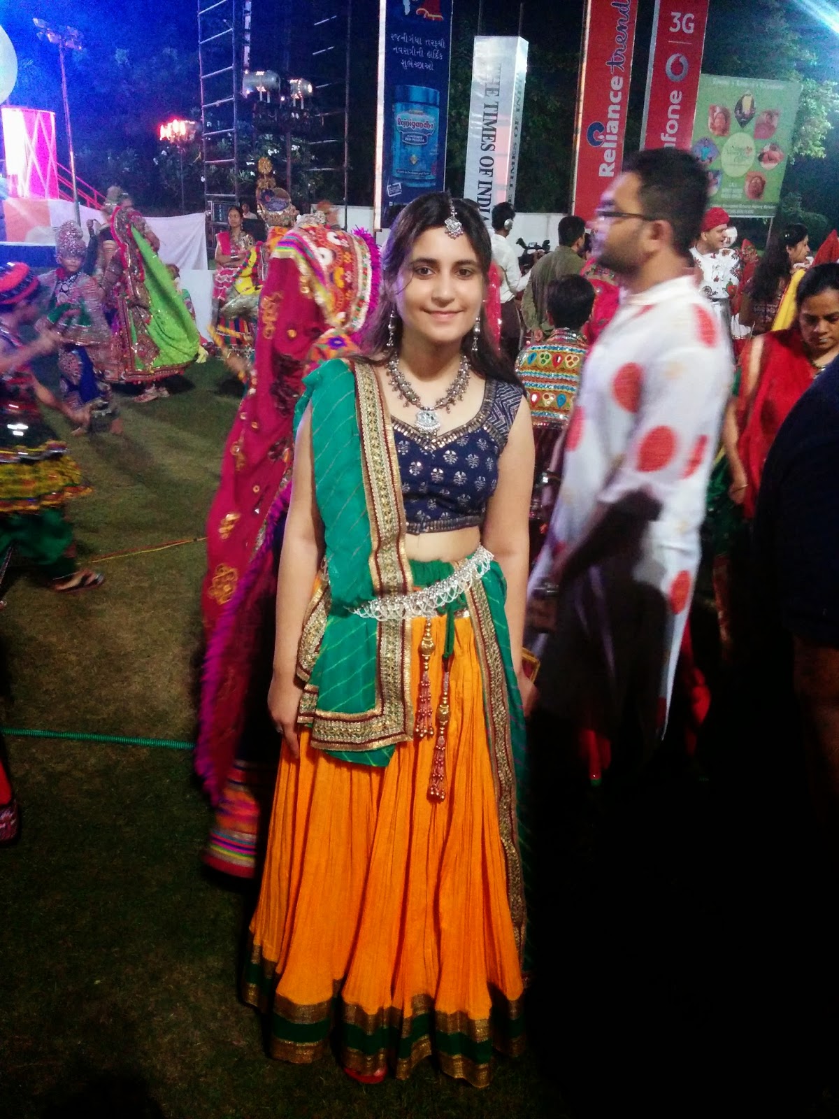 Gujarati ghagra song - njascse