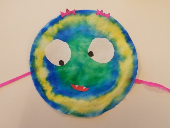 a faithful attempt: Tie Dye Coffee Filter Creatures