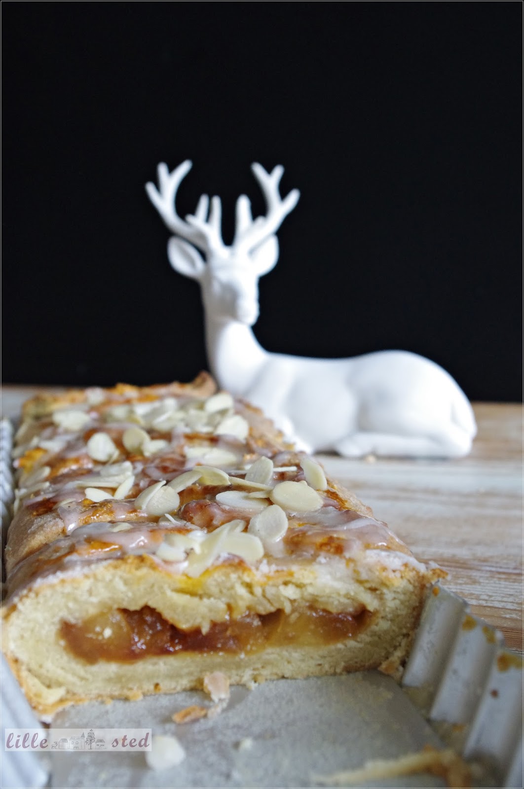 Kramellisierter dänischer Apfelstrudel