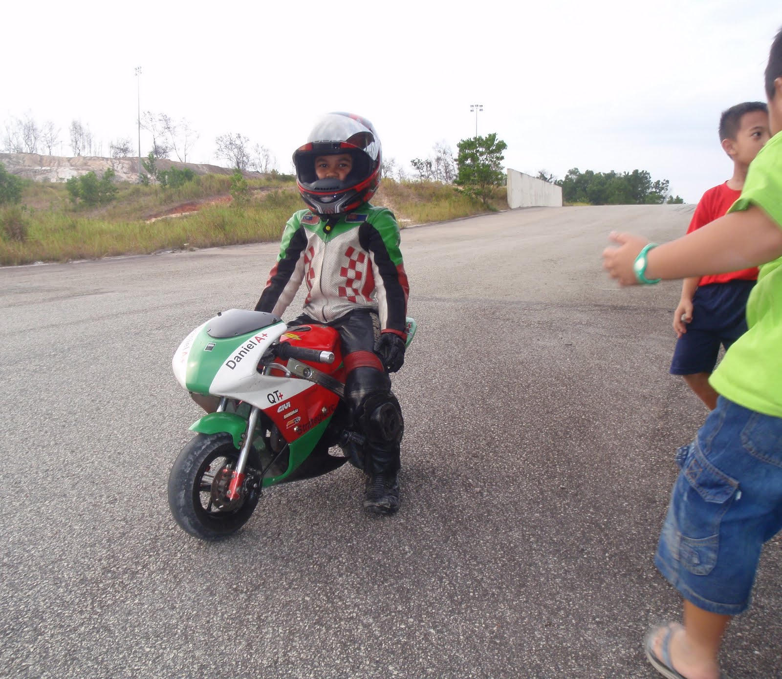 Living in Johor: Kids Bike Racing