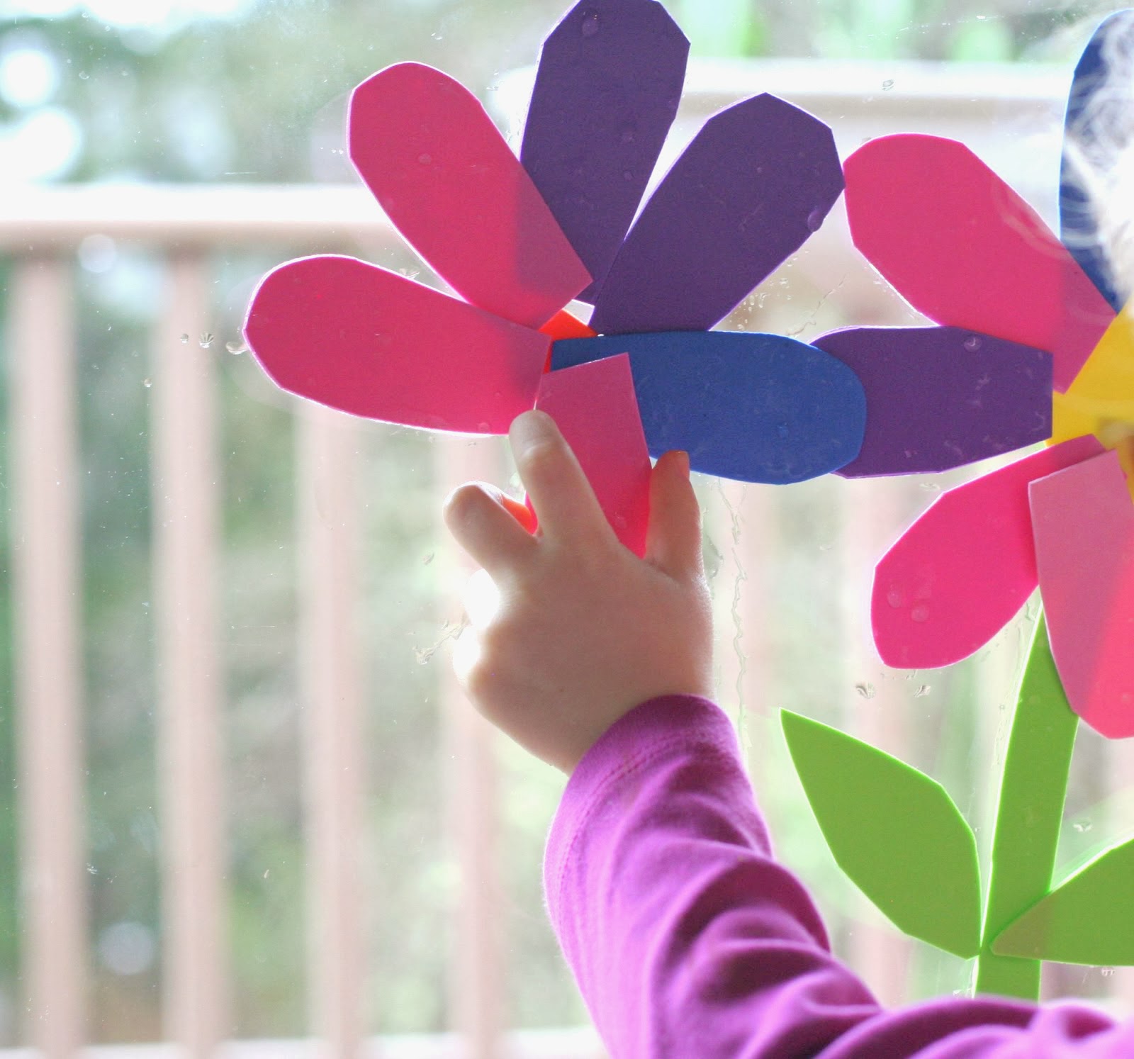 Reusable Spring Flowers Bath/Window Art