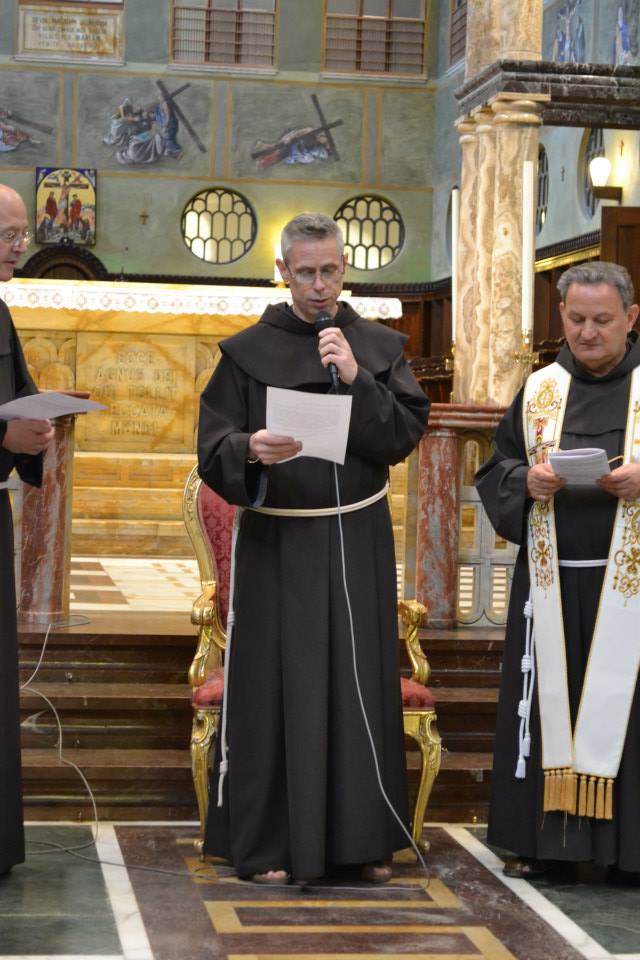 Jufra Leon Gto. Mèxico.: Fr. Michael Anthony Perry, nuevo ministro ...