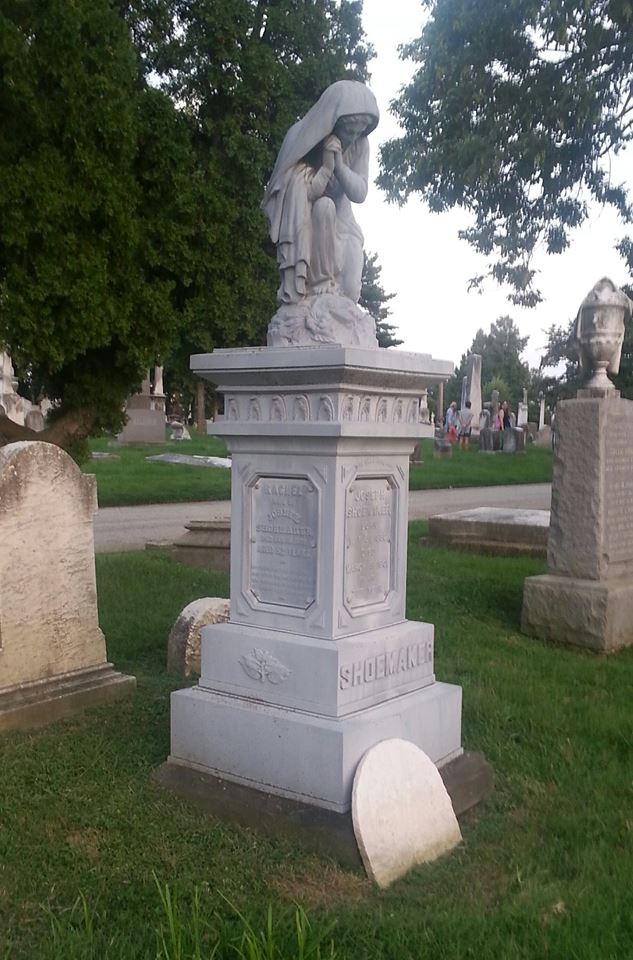 Cemetery Musings: White Bronze - Fancy!
