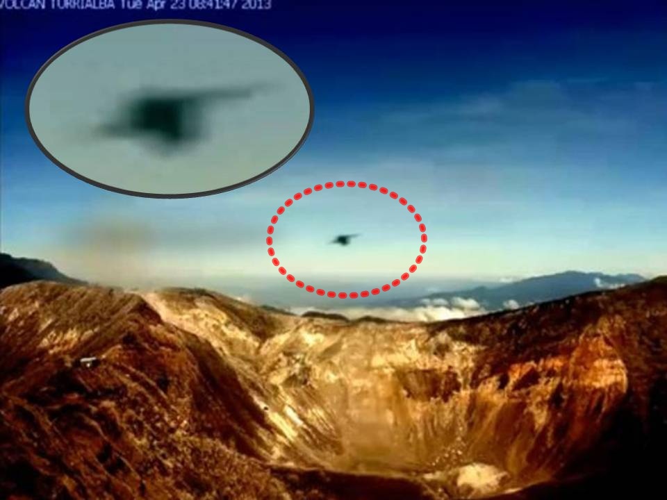 UFO appears above Volcano Turrialba in Costa Rica - Apr 23, 2013 UFO appears above Volcano Turrialba in Costa Rica - Apr 23, 2013