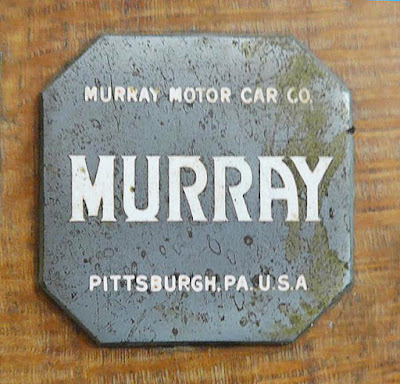 American Auto Emblems: MURRAY