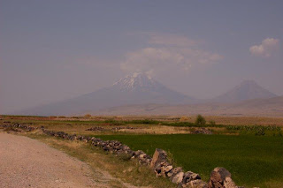 World Ride 4 Hope: Crossing the border at Bazargan (Iran to Turkey)
