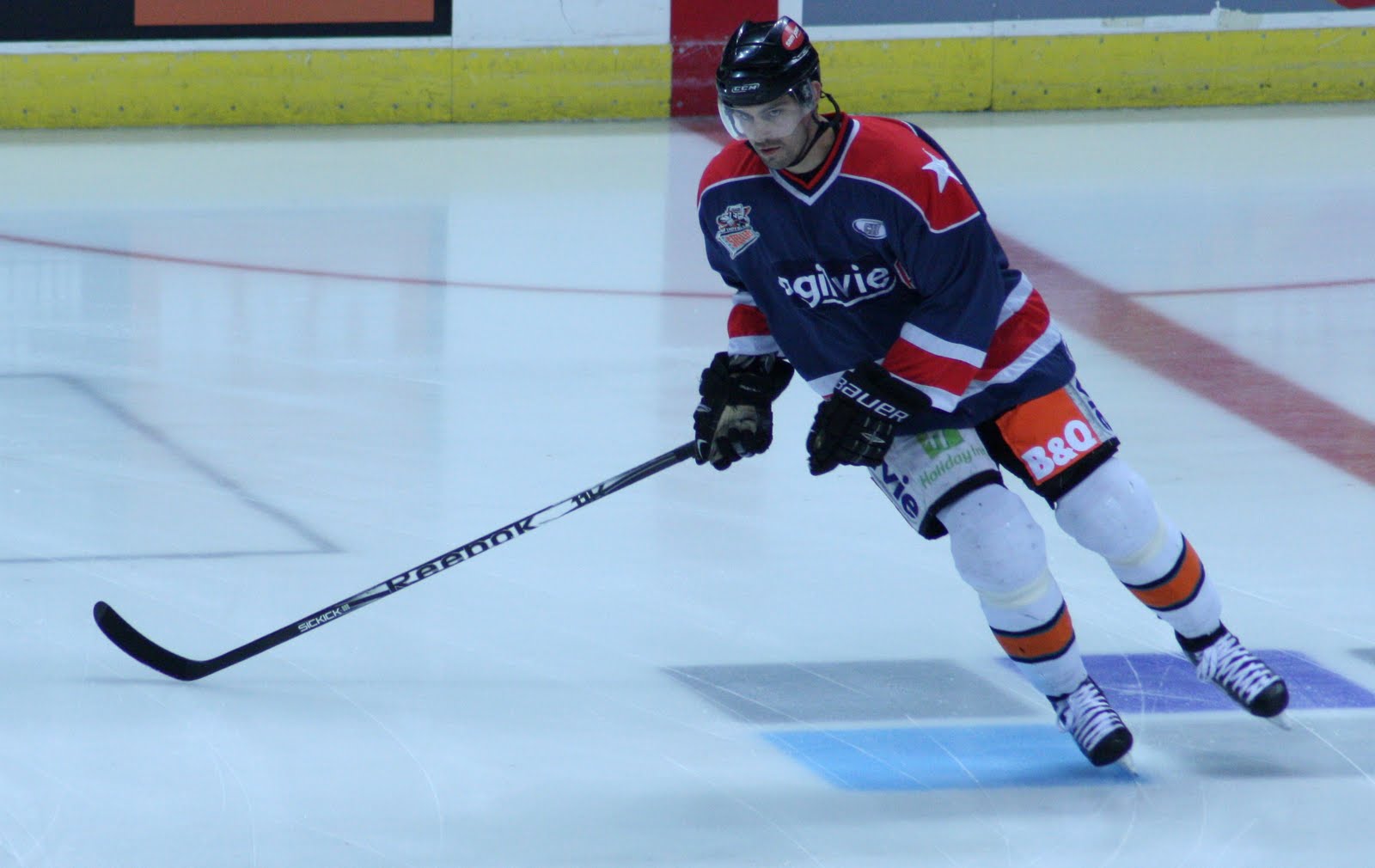 HockeyChick - Life is Hockey