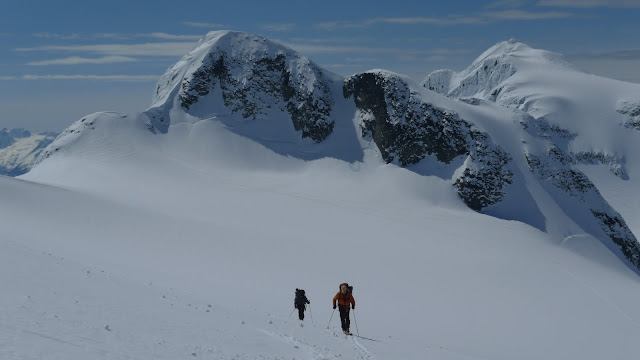 Ross Berg Blog: Keiths Hut/Mount Matier