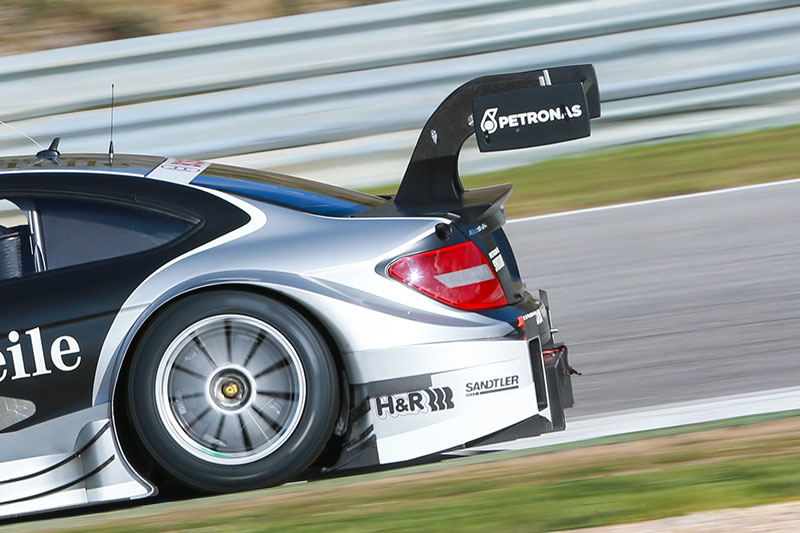 Nothing but Rubber: DTM - The Deutsche Tourenwagen Masters