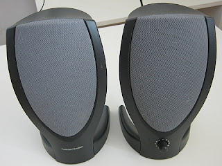 Common Emitter: Harman Kardon HK206 PC speakers