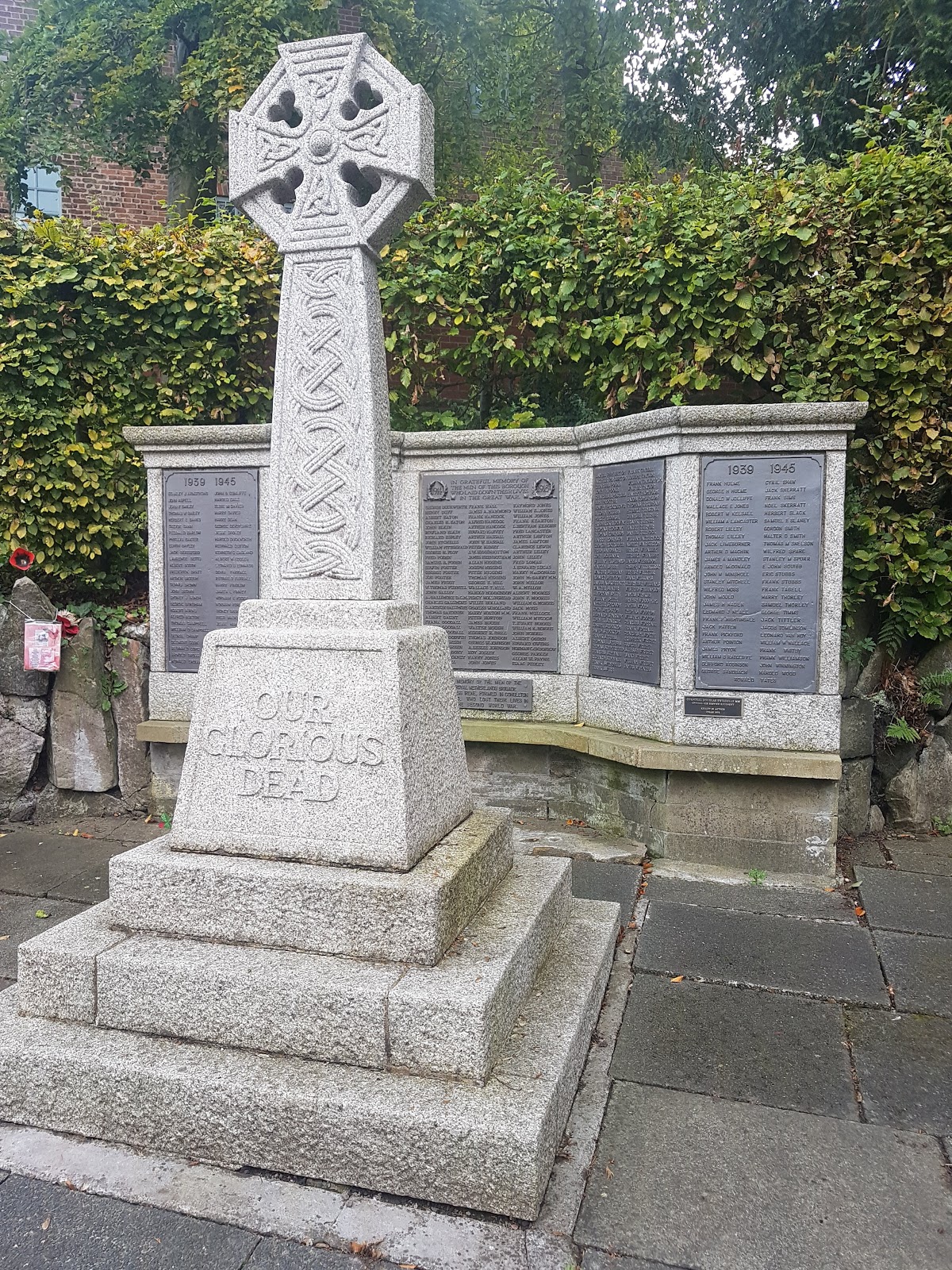 War Graves and Memorials: Congleton War Memorial