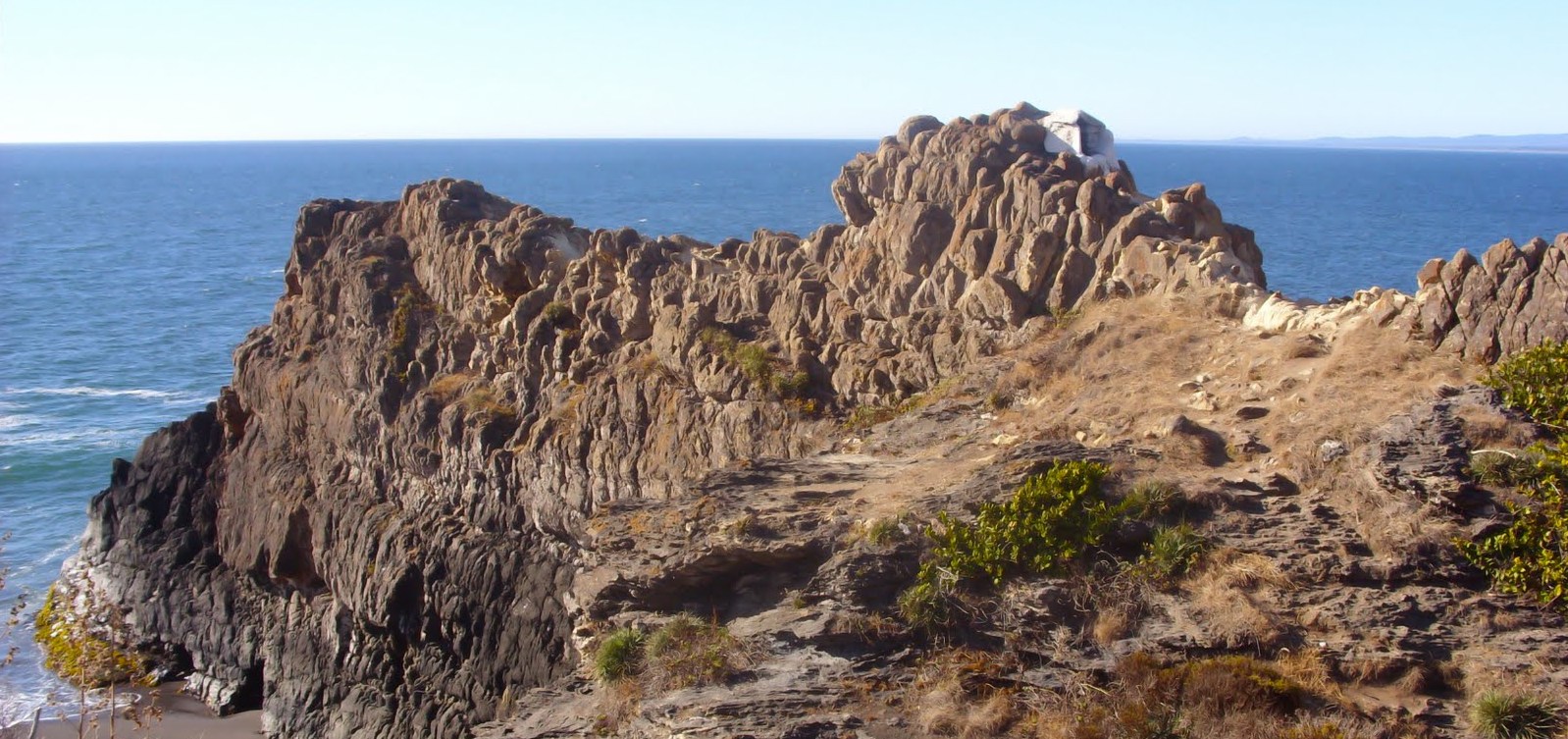 Pelluhue Cabañas Cerro La Paloma: Pelluhue Rocas Roqueríos
