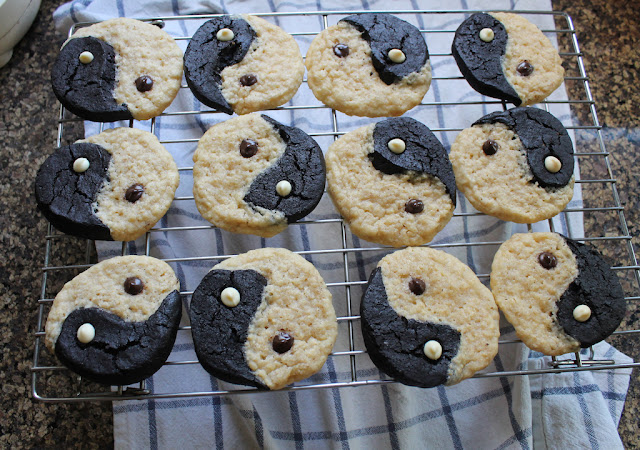Food Lust People Love: Yin Yang Cookies #CreativeCookieExchange