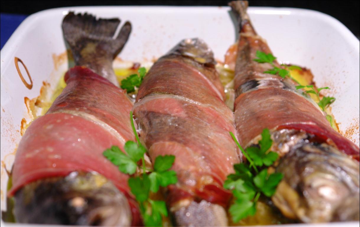 Hoje para jantar ...: Dizem que o peixe faz bem por isso hoje temos ...