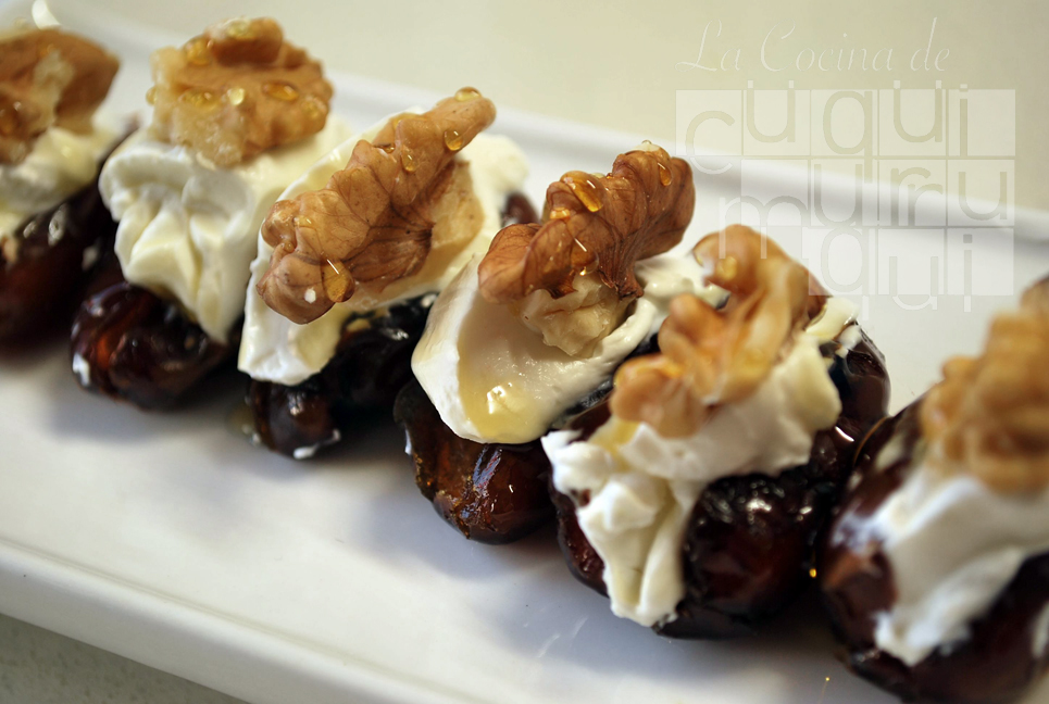 La Cocina de Cuquimurruqui: Dátiles con Queso Philadelphia, Nueces y Miel