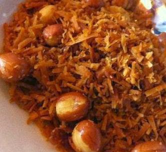 Surinaams eten!: Serundeng: Javaanse gebakken geraspte kokos met pinda's