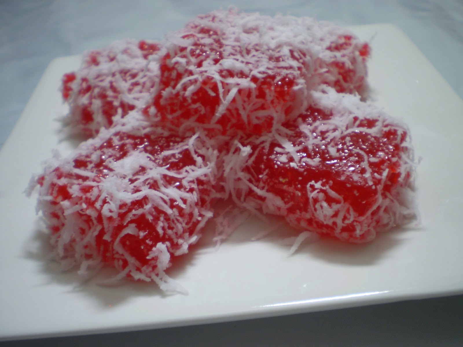 Semanis Gula ...: KUEH SAGU MERAH