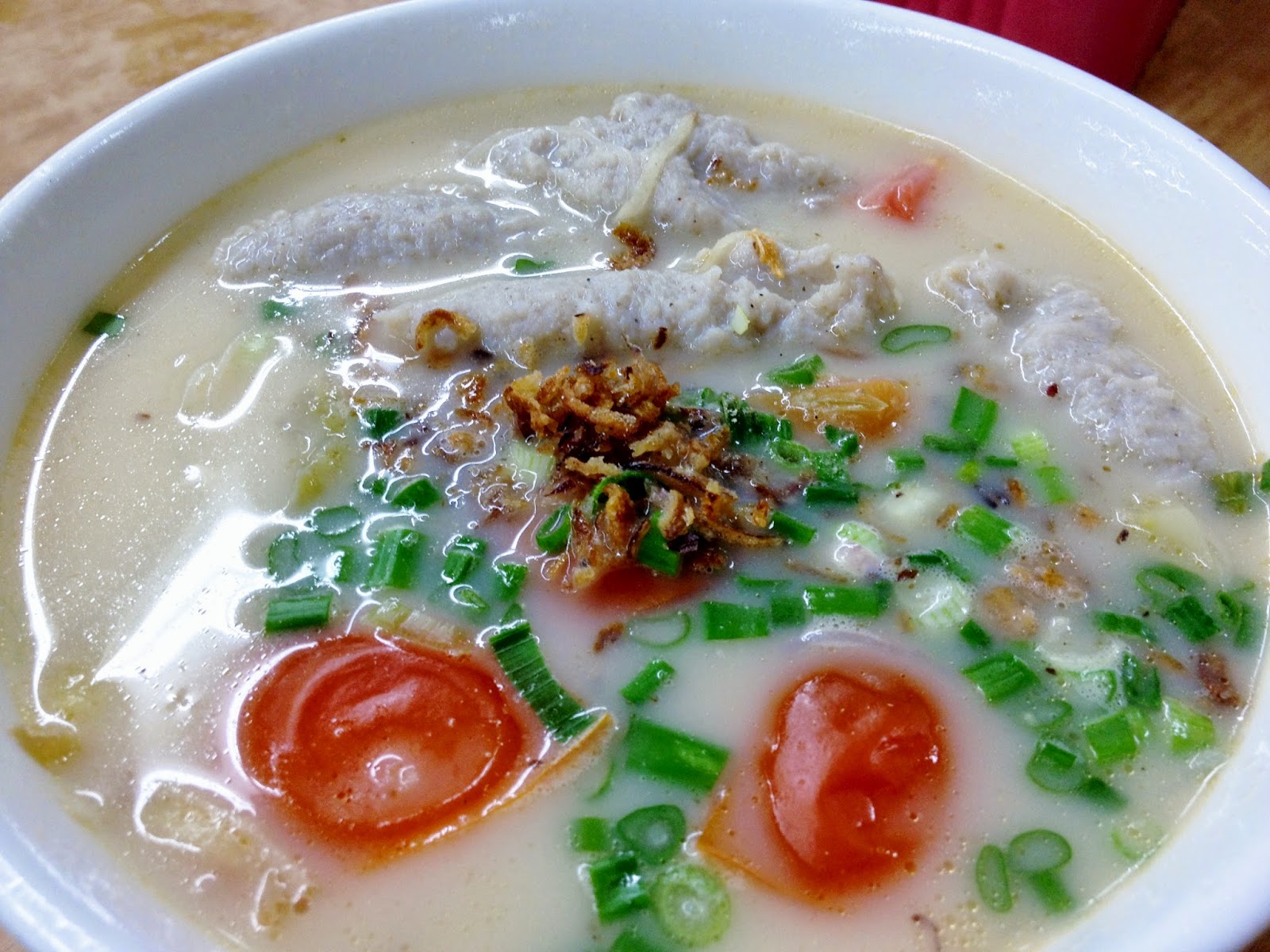 小笼包の疯狂世界: Awesome Dinner @ Woo Pin Fish Head Noodles, Taman Desa