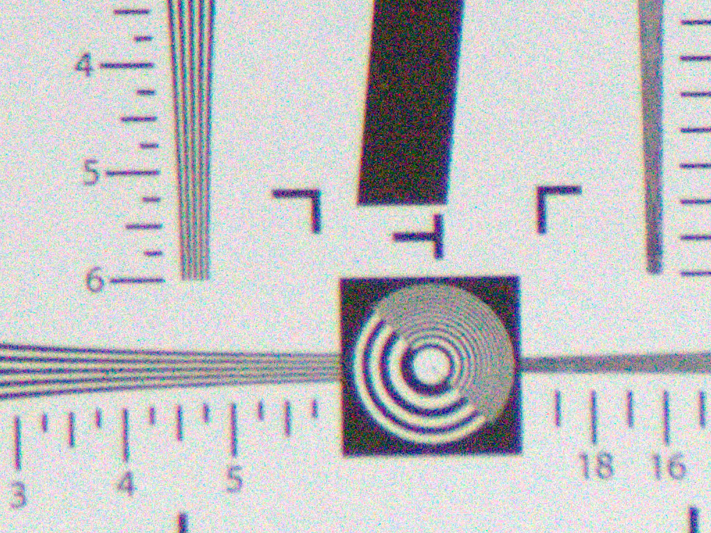 Nature photography with magnification: Digiscope vs telephoto