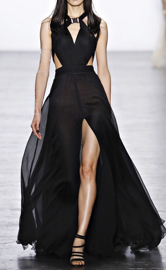 Designer | Dress | Luvtolook | Virtual Styling