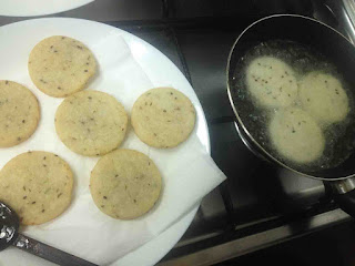 MALABAR FRIED PATHIRI / PORICHA PATHIRI / YENNA PATHIRI - DINNER IDEAS