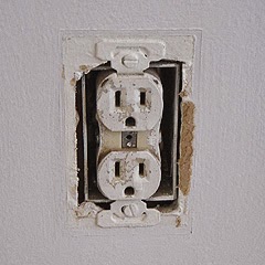 Electric Work: Old House Wiring: Replacing Old, Worn-Out Electrical Outlets