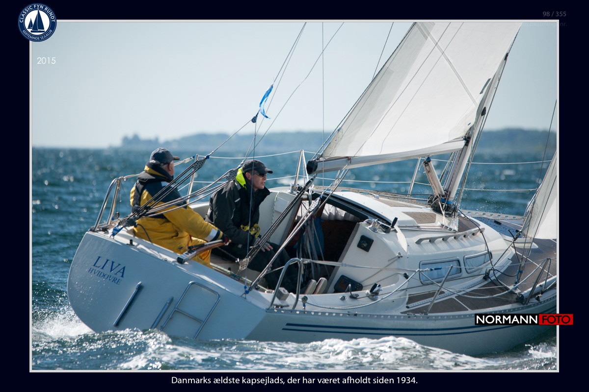Larsen 28 - Tur og Kapsejlads: juni 2015