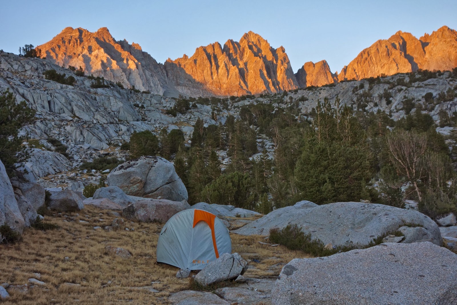 Earthline: The American West: Sierra Nevada: Lamarck Col to Bishop Pass