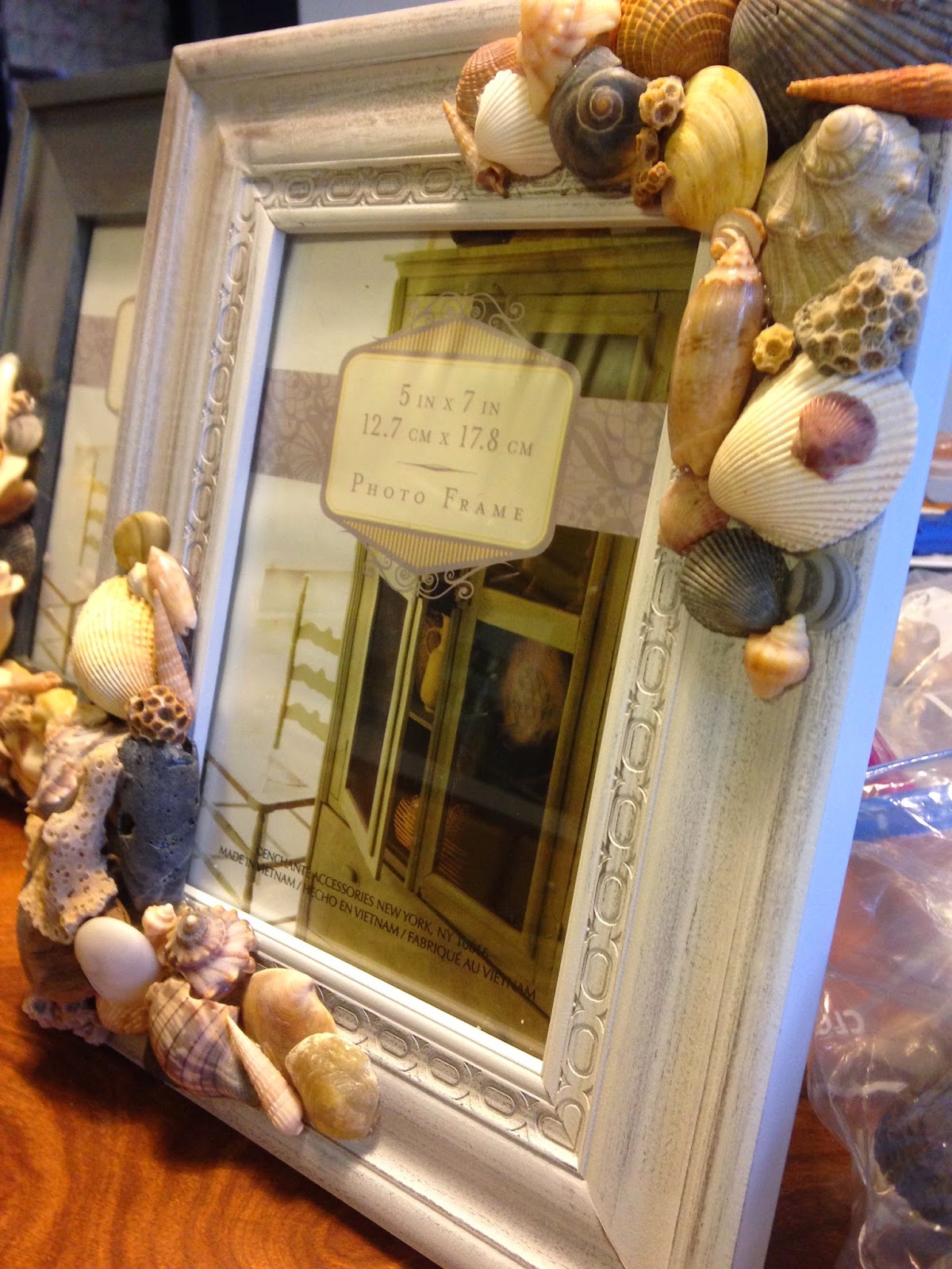 Operation: Old Elm: Seashell Crafting