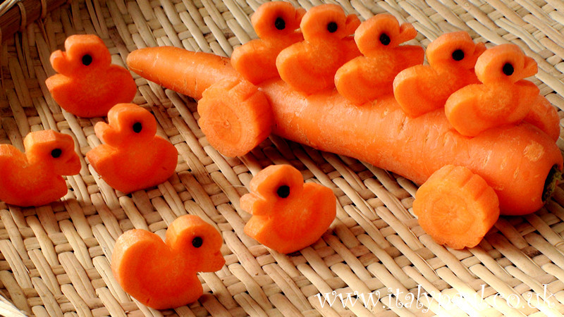 ItalyPaul - Art In Fruit & Vegetable Carving Lessons: How To Make Five ...