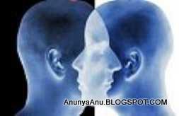 Sari's Time Capsule: Macam Delusi