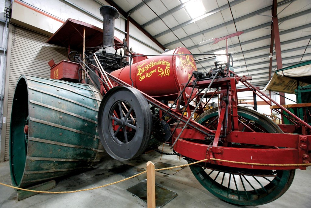 Just A Car Guy: 1906 3 wheel Best steam tractor with huge drum wheels