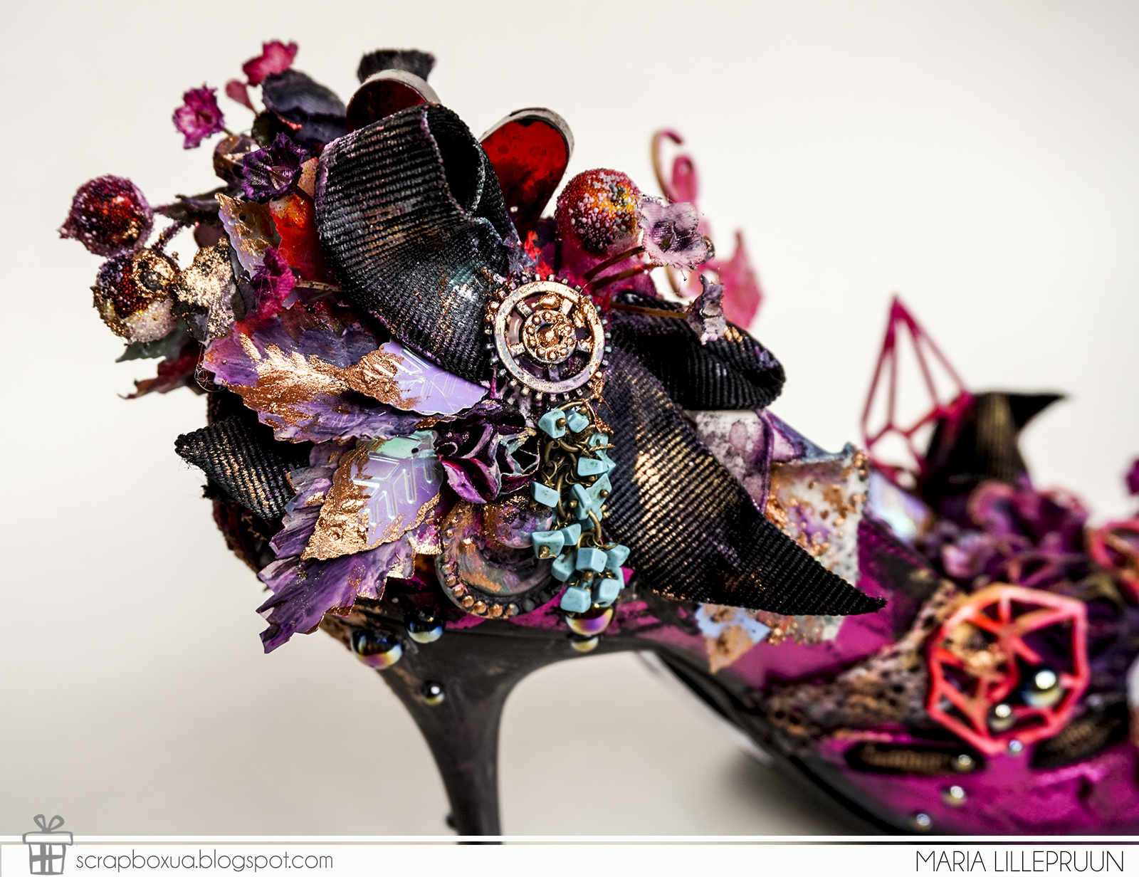 Mixed media altered shoe | Magic Attic Design