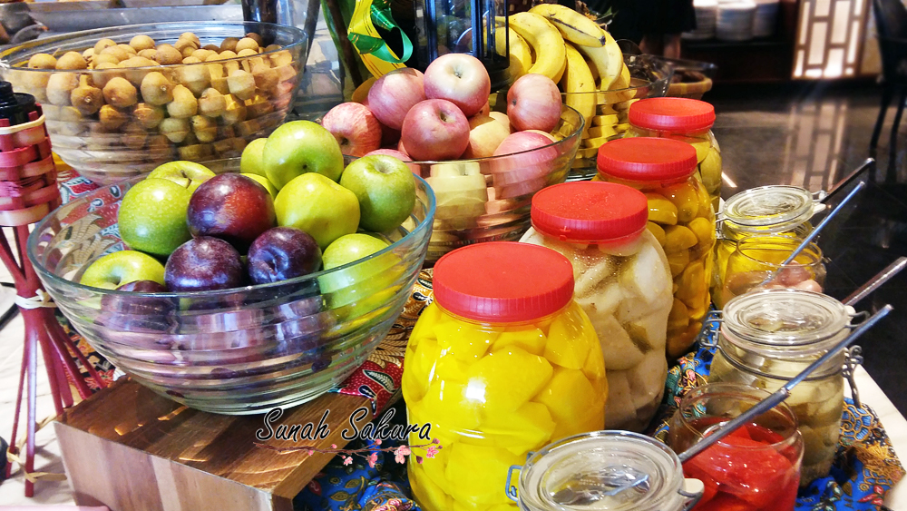 Buffet Ramadhan 2019: Warisan Tradisi Asia di Amaya Food Gallery, Amari ...