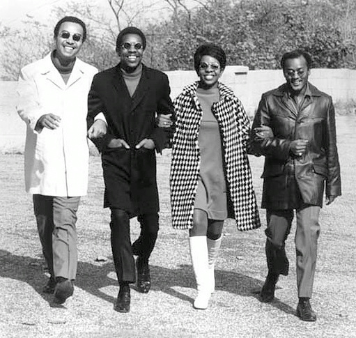 Bespectacled Birthdays: Gladys Knight, c.1960s