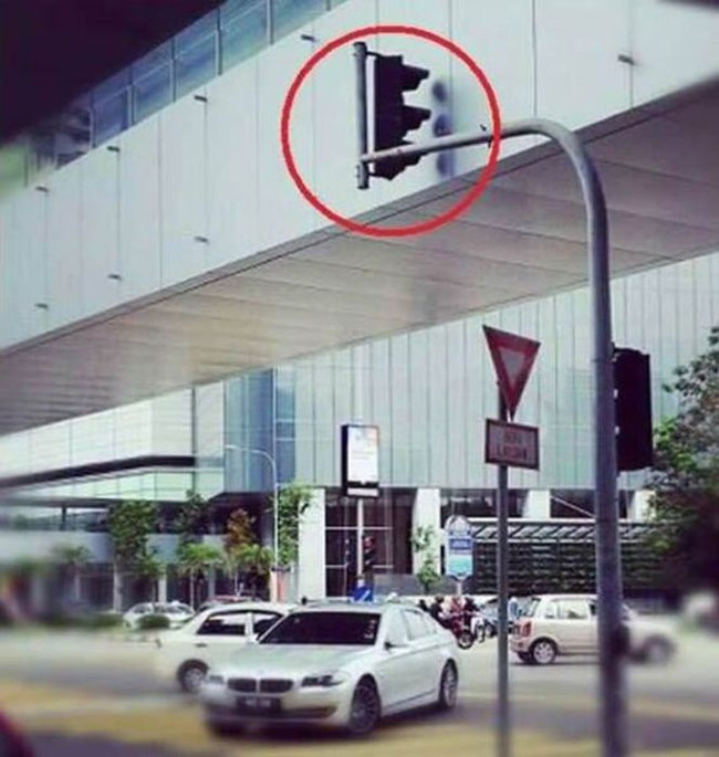 World Of Technology: 32 Architectural Design Fails That Make Zero Sense