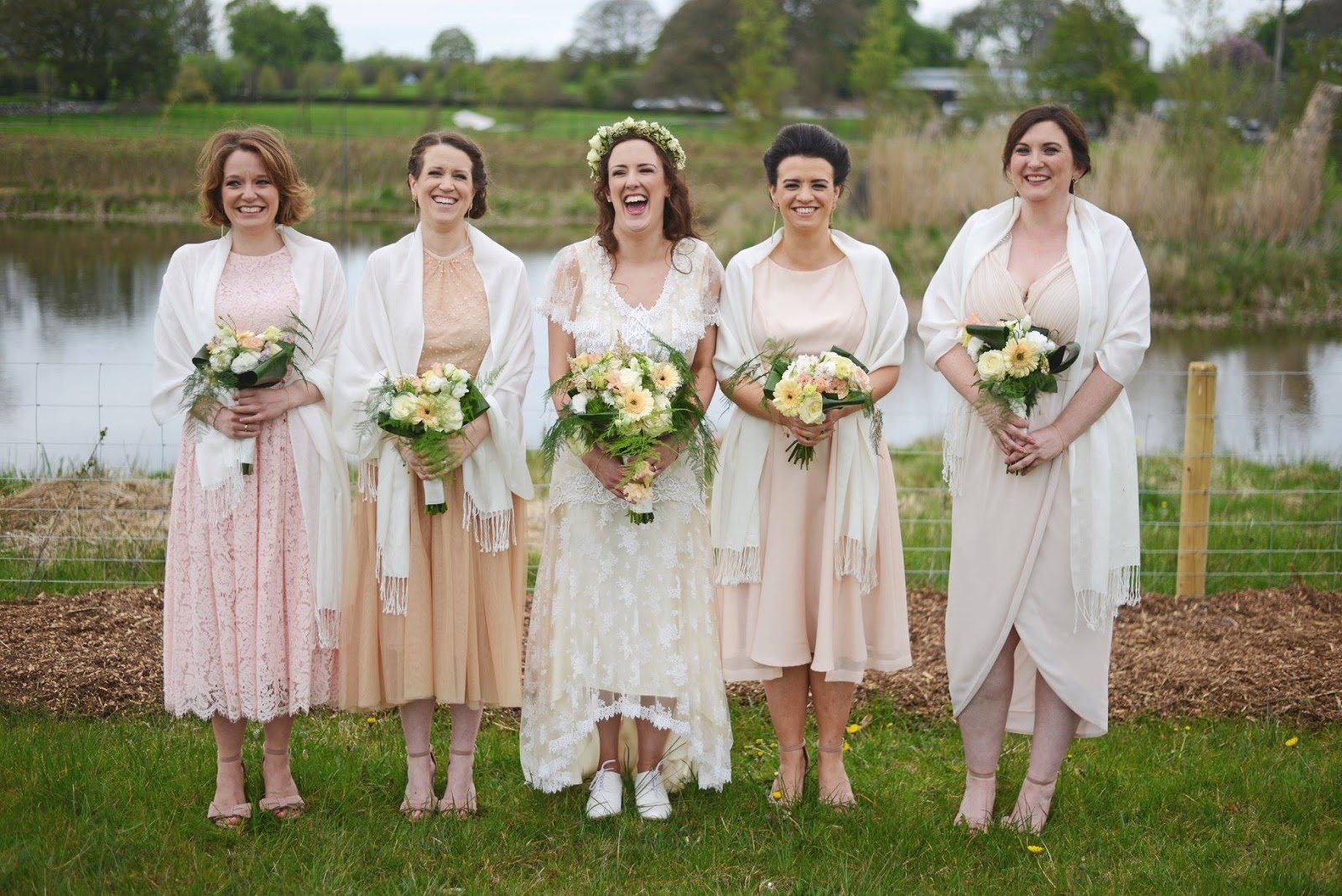 Dirty Fabulous: Real Bride - The Happiest Vintage Bride!