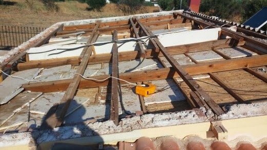 ΞΥΛΟΚΑΤΑΣΚΕΥΕΣ: ΣΤΕΓΗ ΜΕ ΠΑΝΕΛ