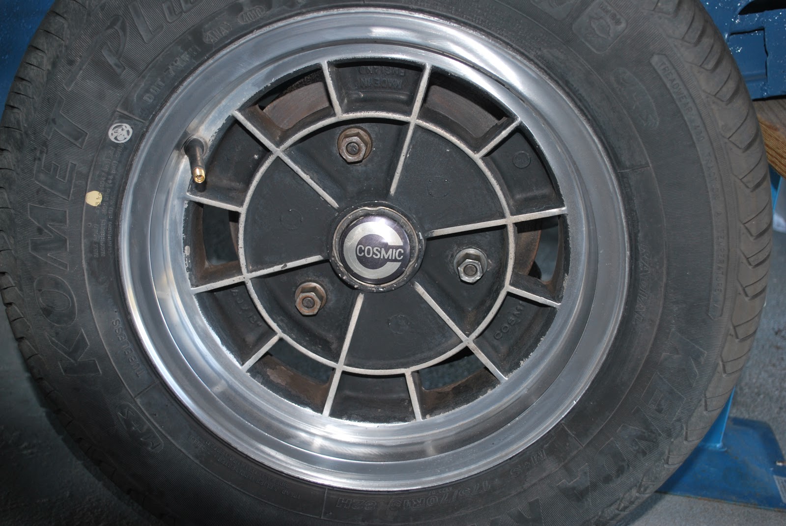 Paul's R1135 Gordini Restoration: Cosmic Mags and an R10.