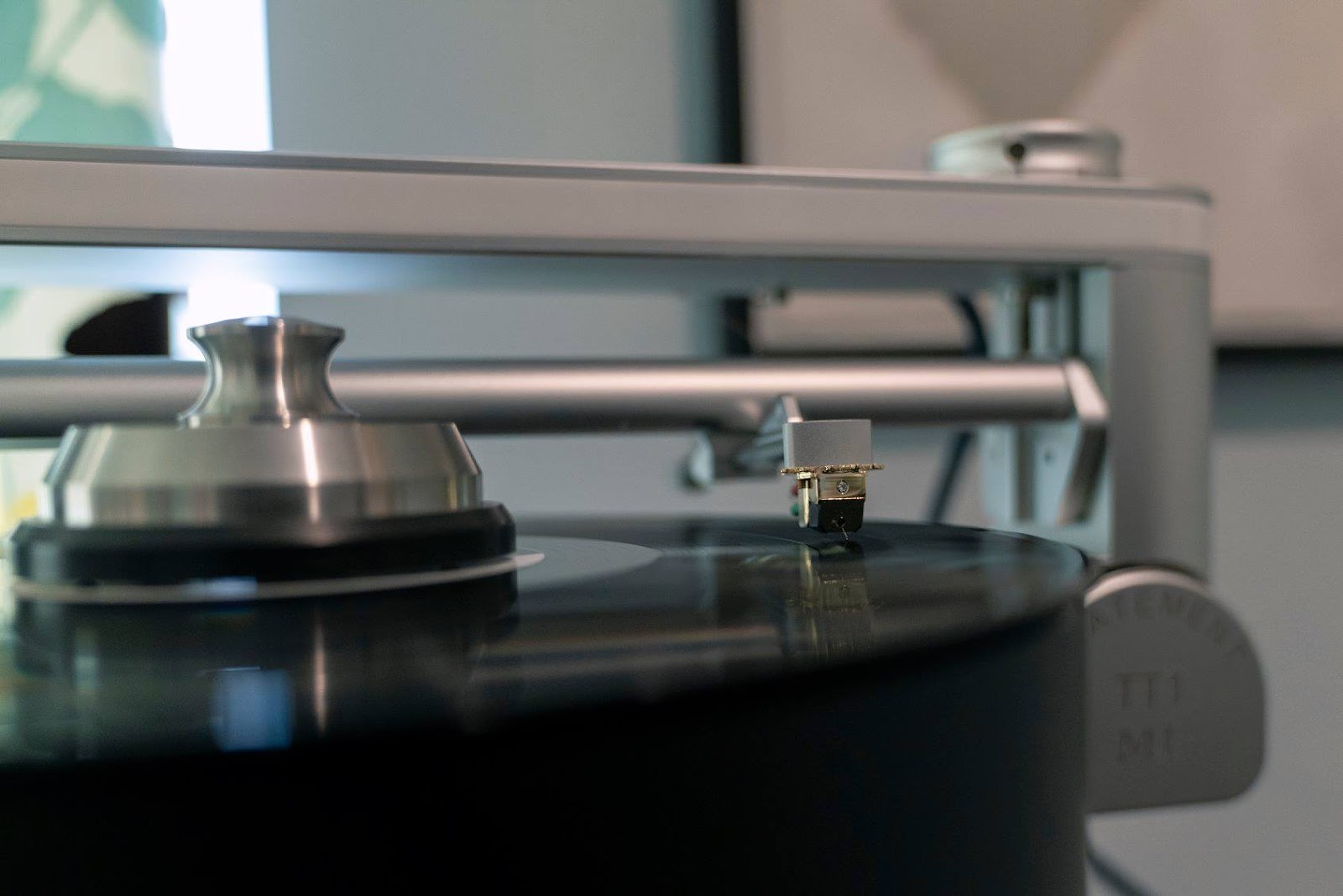 Wilson Audio WAMM Chronosonic installation – M & S | Ultimate High-Fidelity