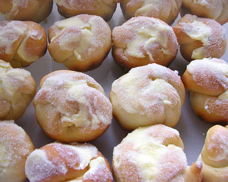 5 Delicious Filipino Pastries You Can't Resist | America | Work ...