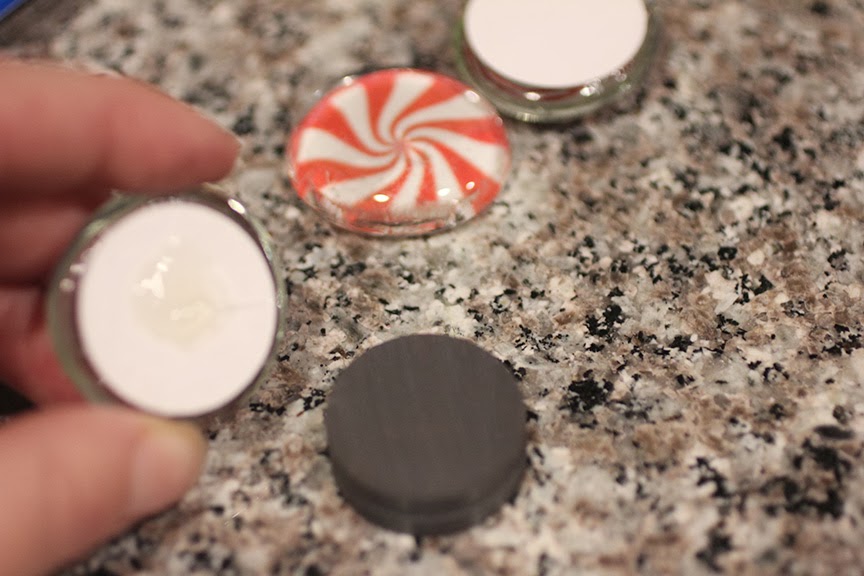 Peppermint Swirl Glass Magnets - Repeat Crafter Me