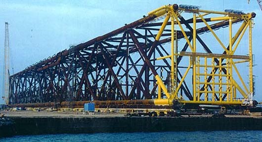 Compliant Tower ( Offshore Structure ): Compliant Tower